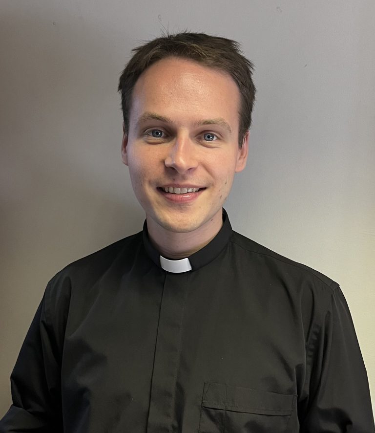Contact – St Paul’s Brighton